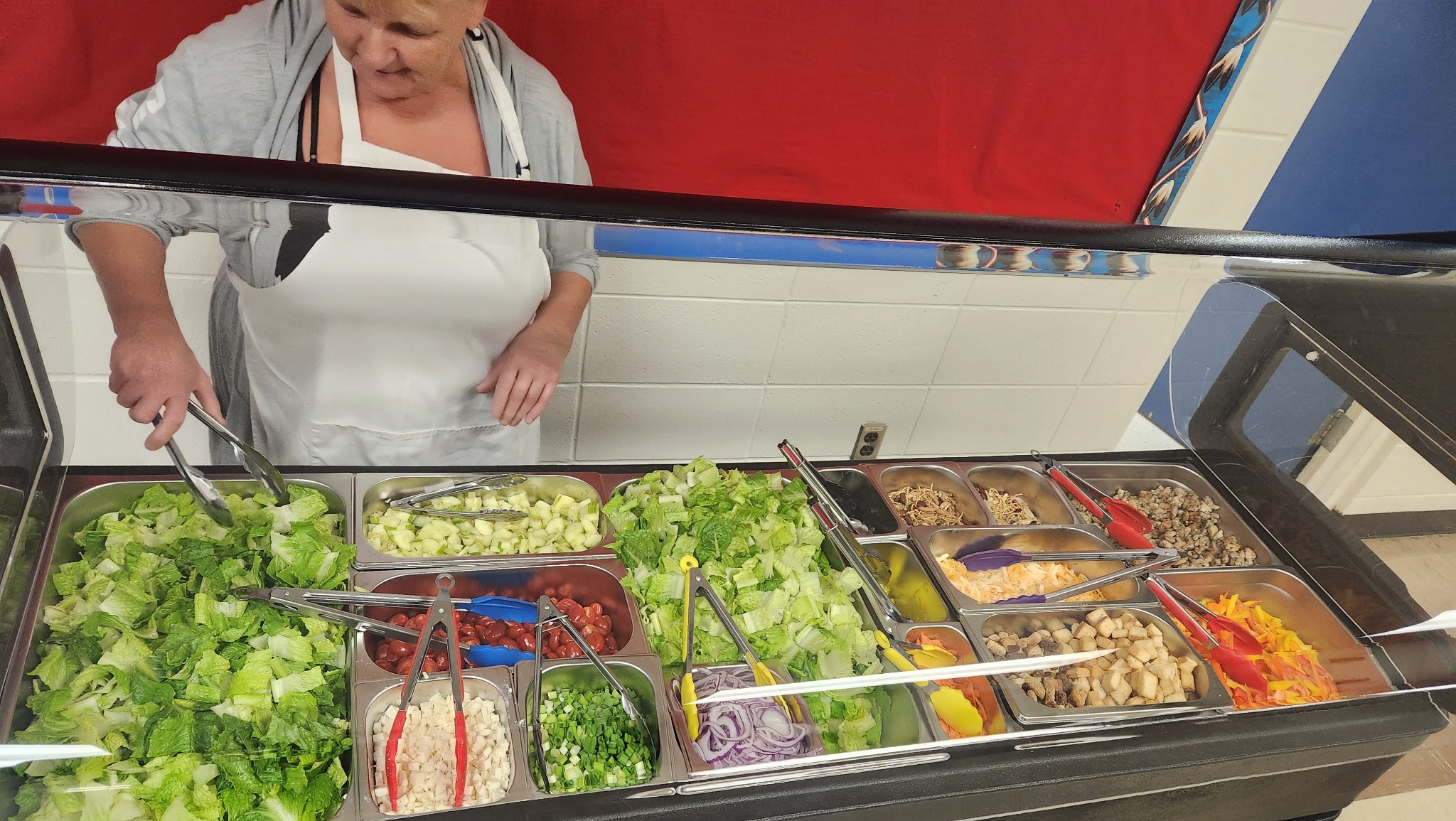 E.W. Pratt Launches Student Salad Bar! - E.W. Pratt High School
